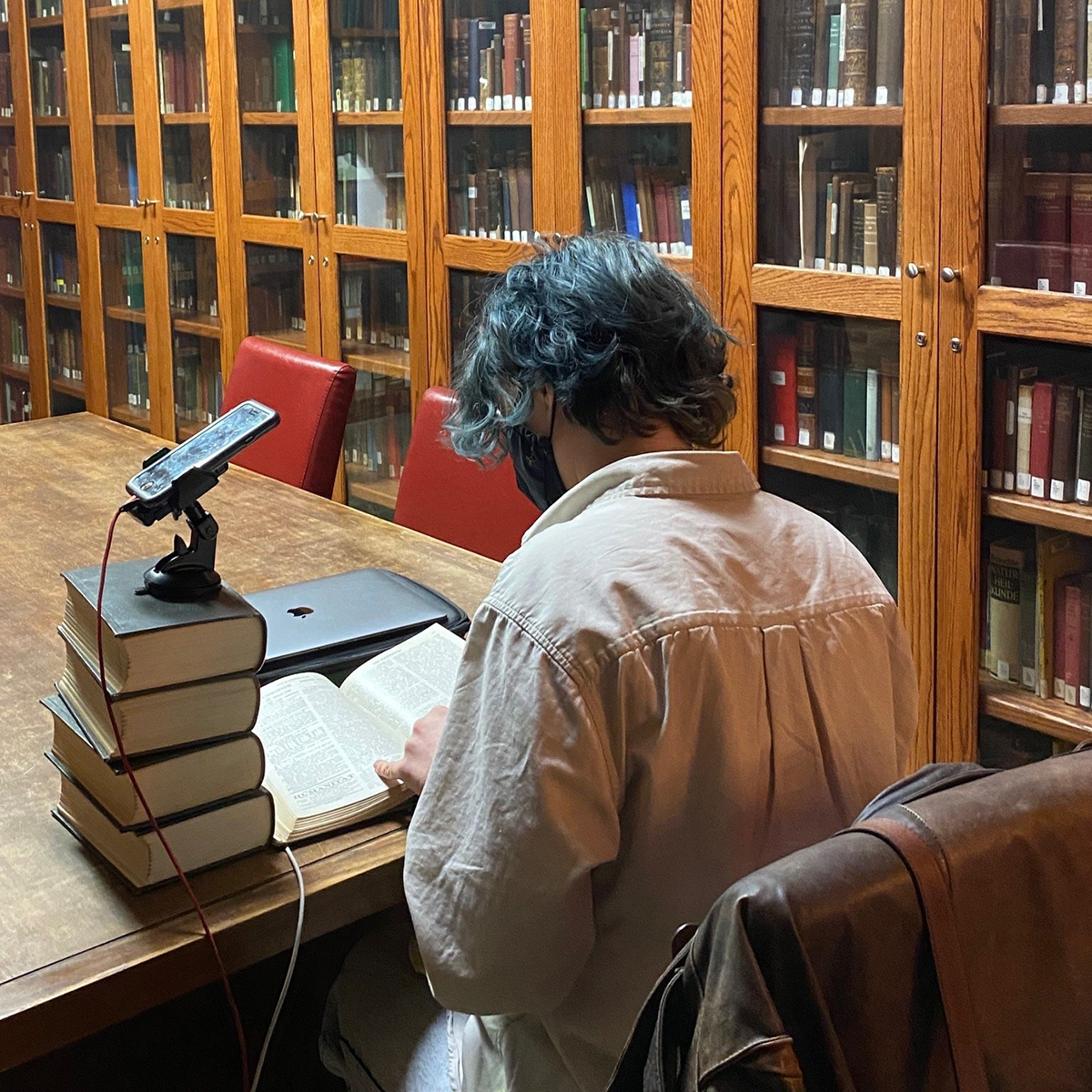 Historian Researches the Trans-Atlantic Expansion of Alternative ...